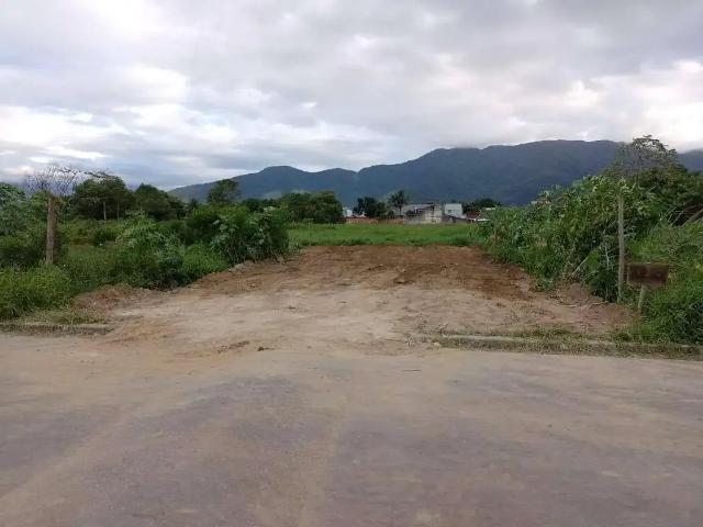 Terreno / Lote para Venda em Caraguatatuba/SP Travessão