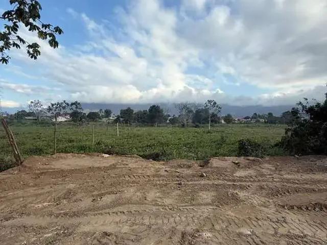 Terreno / Lote para Venda em Caraguatatuba/SP Travessão