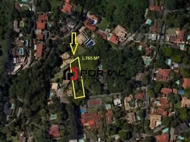 Terreno / Lote para Venda em Carapicuíba/SP Chácara São João