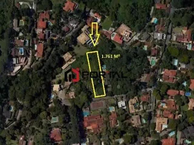 Terreno / Lote para Venda em Carapicuíba/SP Chácara São João
