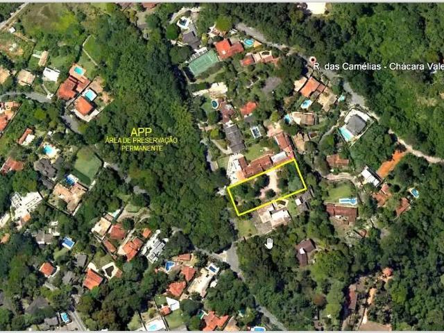 Terreno / Lote para Venda em Carapicuíba/SP Chácara Vale do Rio Cotia