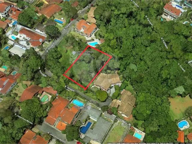 Terreno / Lote para Venda em Carapicuíba/SP Granja Viana