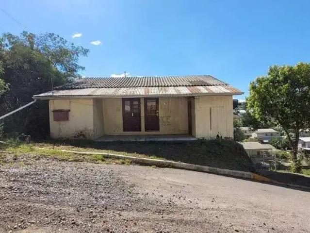 Terreno / Lote para Venda em Carlos Barbosa/RS Centro