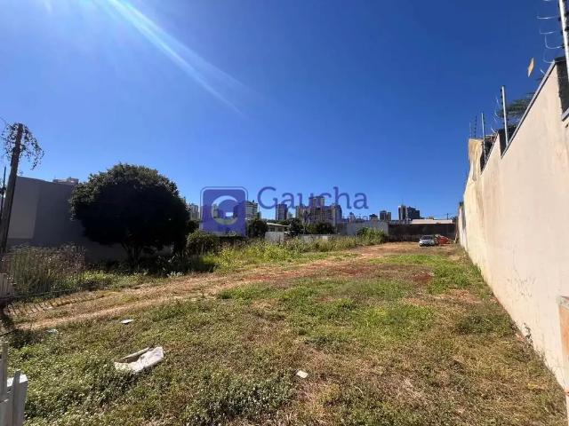 Terreno / Lote para Venda em Cascavel/PR Centro