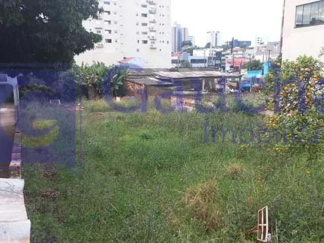 Terreno / Lote para Venda em Cascavel/PR Centro