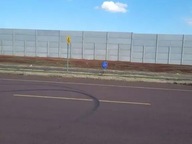 Terreno / Lote para Venda em Cascavel/PR Paraíso Tropical I