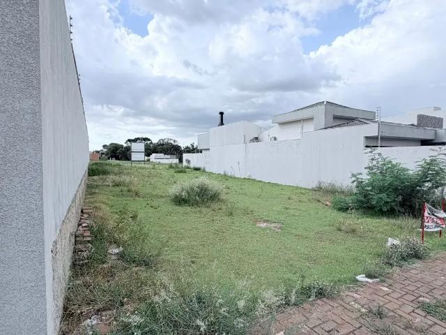 Terreno / Lote para Venda em Cascavel/PR Paraíso Tropical I