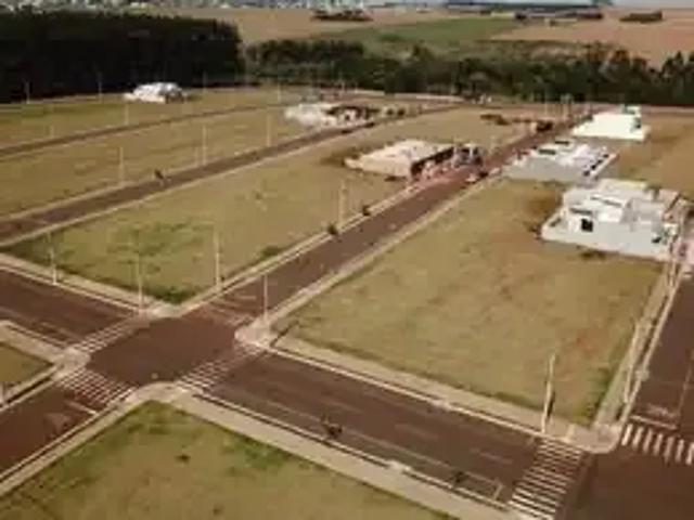 Terreno / Lote para Venda em Cascavel/PR Recanto Tropical