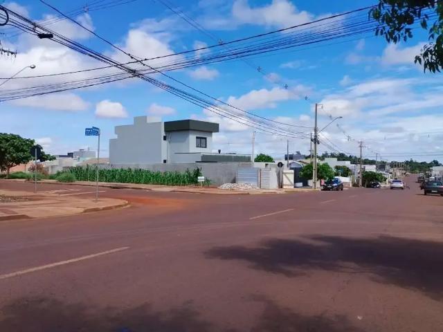 Terreno / Lote para Venda em Cascavel/PR Santos Dumont
