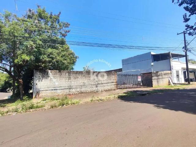Terreno / Lote para Venda em Cascavel/PR Universitário