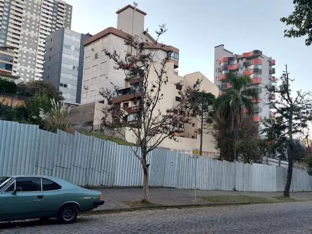 Terreno / Lote para Venda em Caxias do Sul/RS Centro