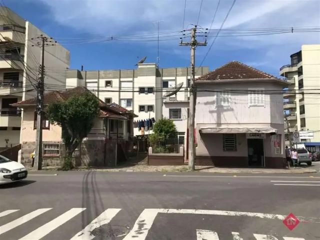 Terreno / Lote para Venda em Caxias do Sul/RS Cinqüentenário