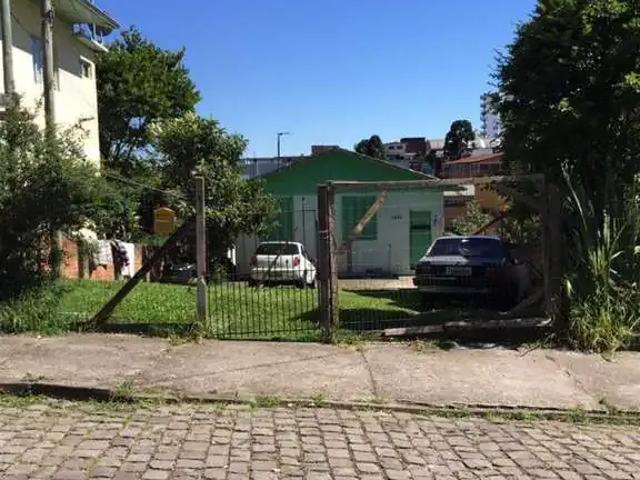 Terreno / Lote para Venda em Caxias do Sul/RS Sagrada Família