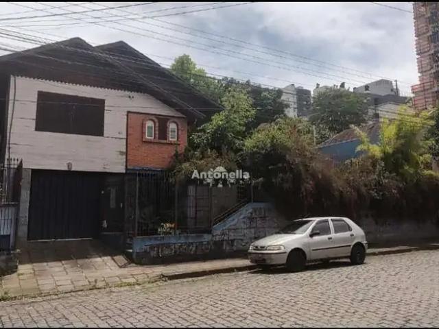 Terreno / Lote para Venda em Caxias do Sul/RS Panazzolo 4 Quartos