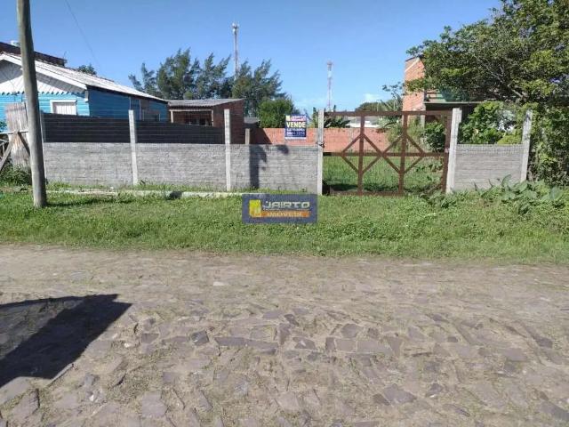 Terreno / Lote para Venda em Cidreira/RS Centro