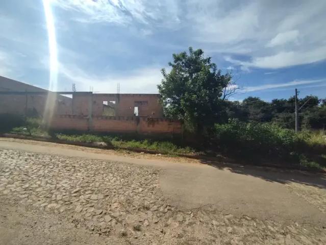 Terreno / Lote para Venda em Contagem/MG Buganvile I