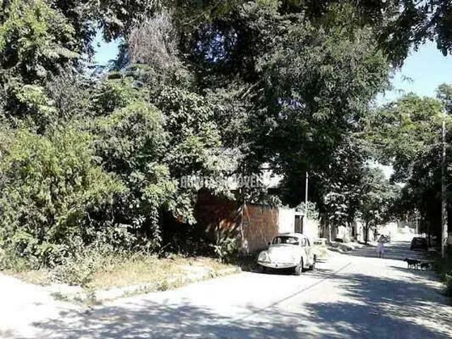 Terreno / Lote para Venda em Contagem/MG Centro