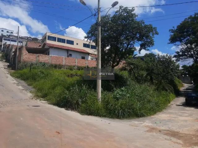 Terreno / Lote para Venda em Contagem/MG Colonial