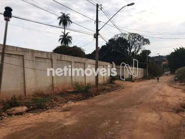Terreno / Lote para Venda em Contagem/MG Estâncias Imperiais