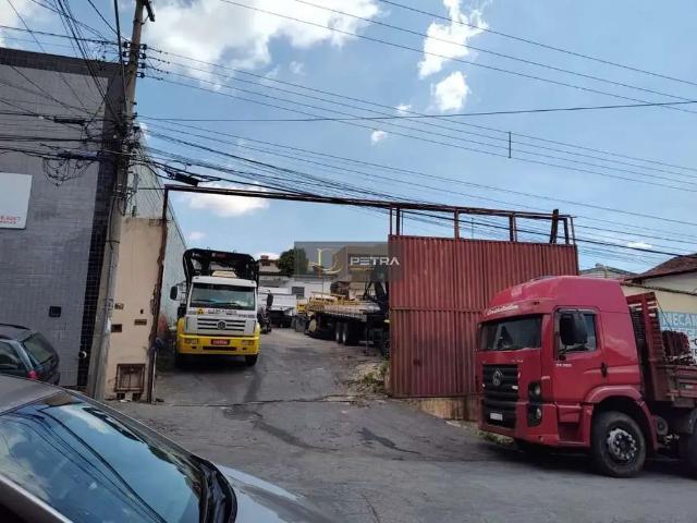 Terreno / Lote para Venda em Contagem/MG Inconfidentes