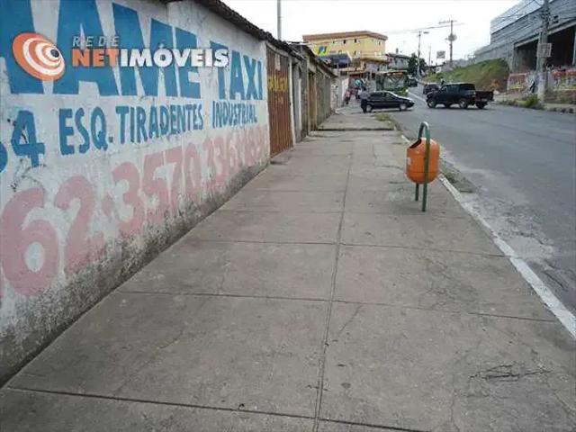 Terreno / Lote para Venda em Contagem/MG Industrial