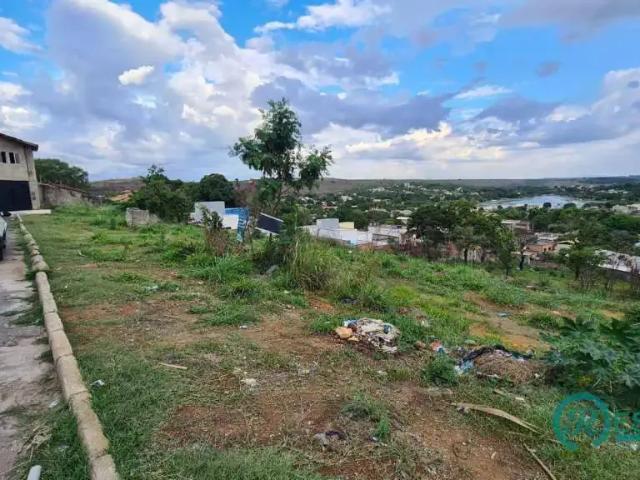Terreno / Lote para Venda em Confins/MG Centro