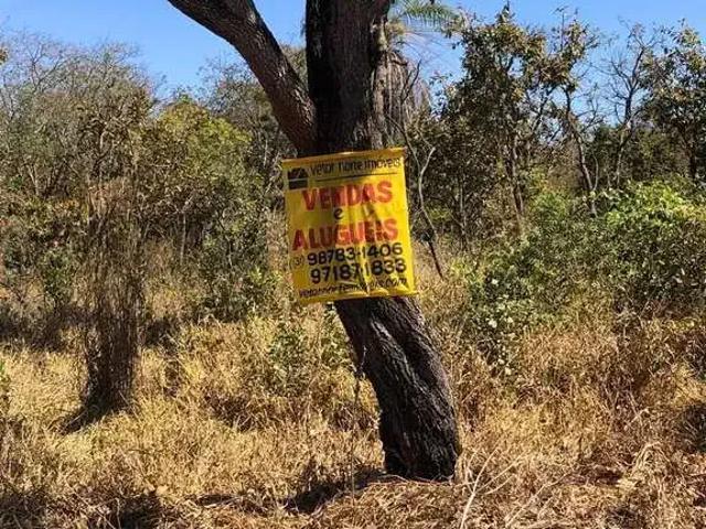 Terreno / Lote para Venda em Confins/MG Centro