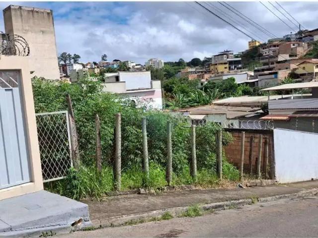 Terreno / Lote para Venda em Conselheiro Lafaiete/MG Rochedo