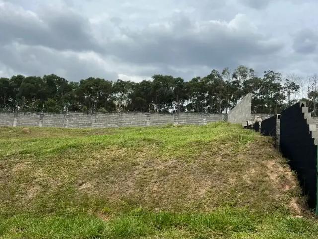 Terreno / Lote para Venda em Colombo/PR Arruda