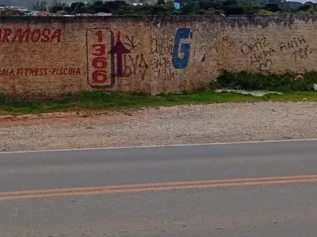 Terreno / Lote para Venda em Colombo/PR Gabirobal