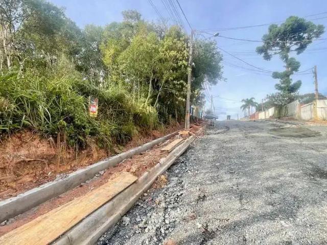 Terreno / Lote para Venda em Colombo/PR Embu