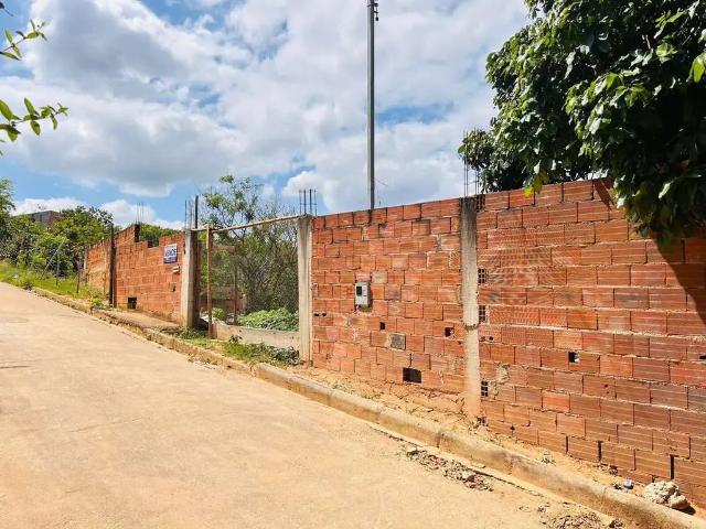 Terreno / Lote para Venda em Coronel Fabriciano/MG Santa Terezinha