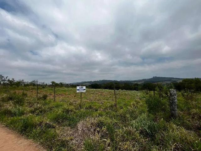 Terreno / Lote para Venda em Cotia/SP Cachoeira