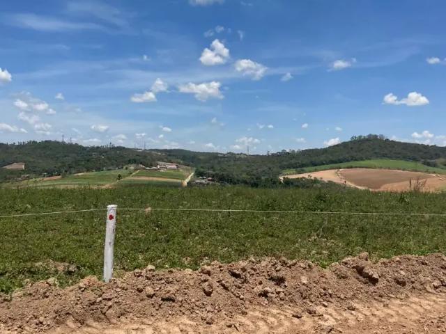 Terreno / Lote para Venda em Cotia/SP Caucaia do Alto