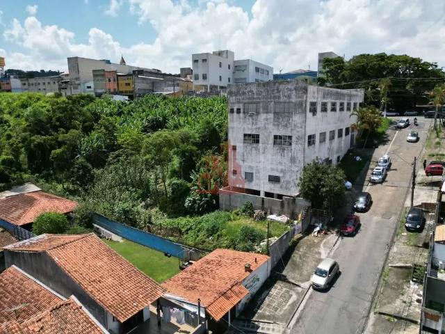 Terreno / Lote para Venda em Cotia/SP Centro