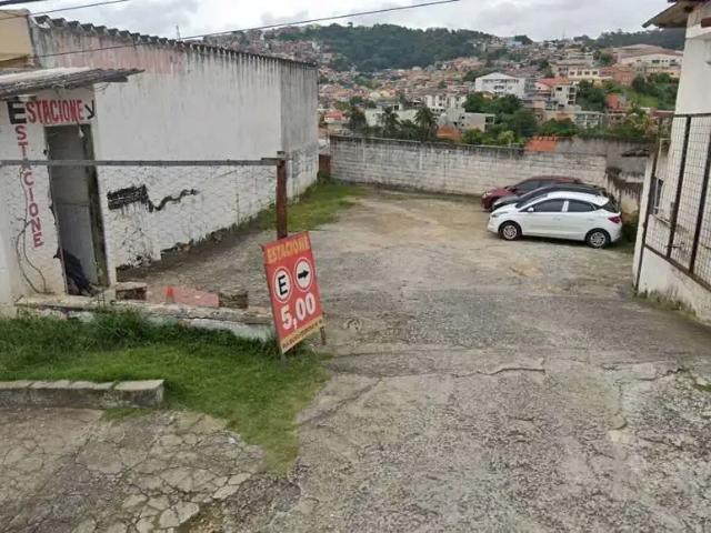 Terreno / Lote para Venda em Cotia/SP Centro