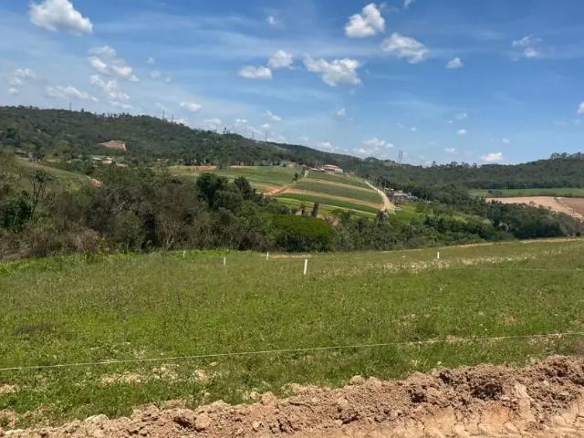 Terreno / Lote para Venda em Cotia/SP Centro Caucaia do Alto