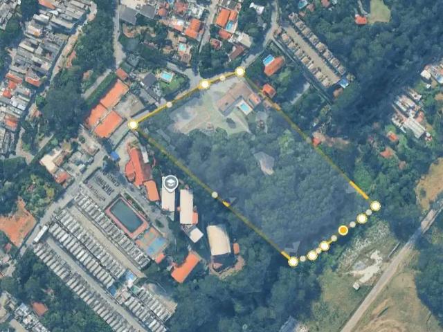 Terreno / Lote para Venda em Cotia/SP Chácara Pavoeiro