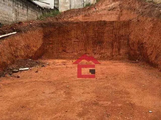 Terreno / Lote para Venda em Cotia/SP Jardim Petrópolis