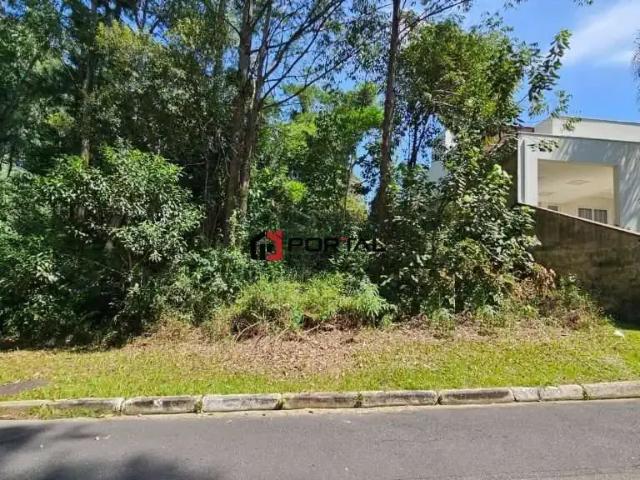Terreno / Lote para Venda em Cotia/SP Parque São Paulo