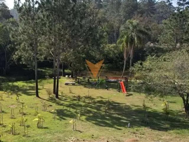 Terreno / Lote para Venda em Cotia/SP Pitas