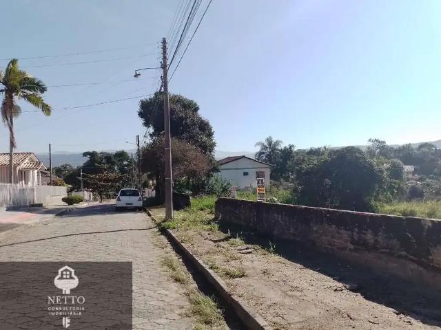Terreno / Lote para Venda em Criciúma/SC Mina do Mato