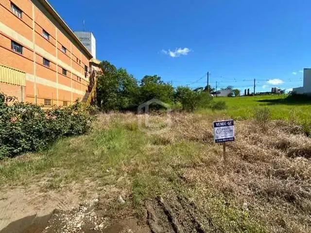Terreno / Lote para Venda em Criciúma/SC Ceará