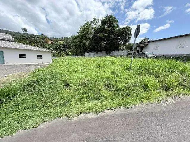 Terreno / Lote para Venda em Criciúma/SC Poço Um