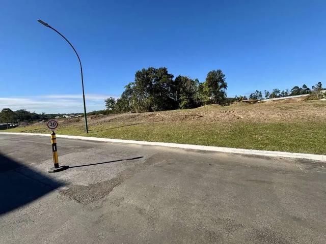 Terreno / Lote para Venda em Criciúma/SC São Simão
