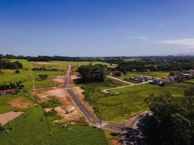 Terreno / Lote para Venda em Criciúma/SC Sangão