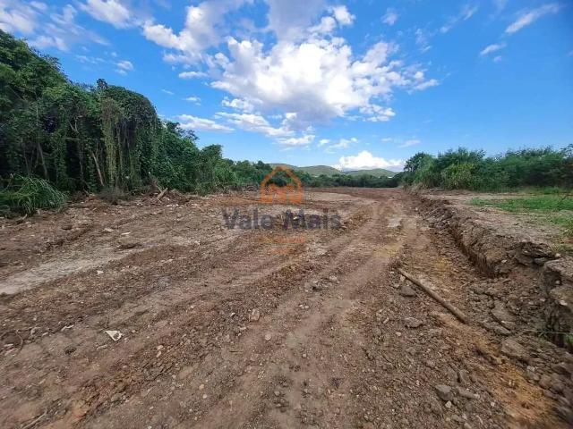Terreno / Lote para Venda em Cruzeiro/SP Vila Paulista