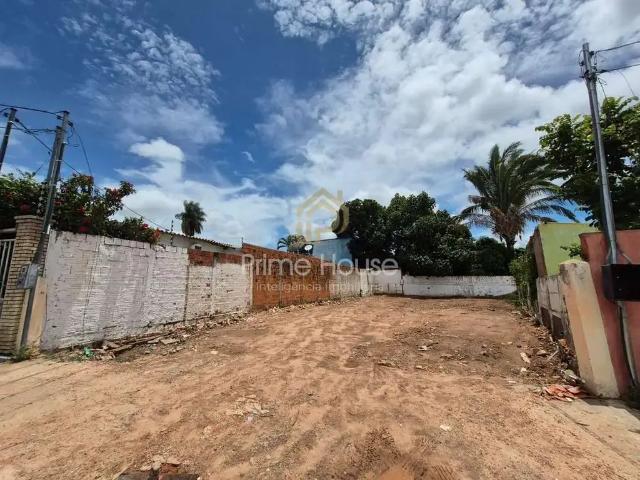 Terreno / Lote para Venda em Cuiabá/MT Campo Velho
