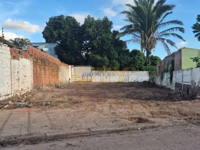 Terreno / Lote para Venda em Cuiabá/MT Campo Velho