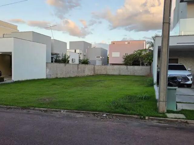 Terreno / Lote para Venda em Cuiabá/MT Condomínio Belvedere